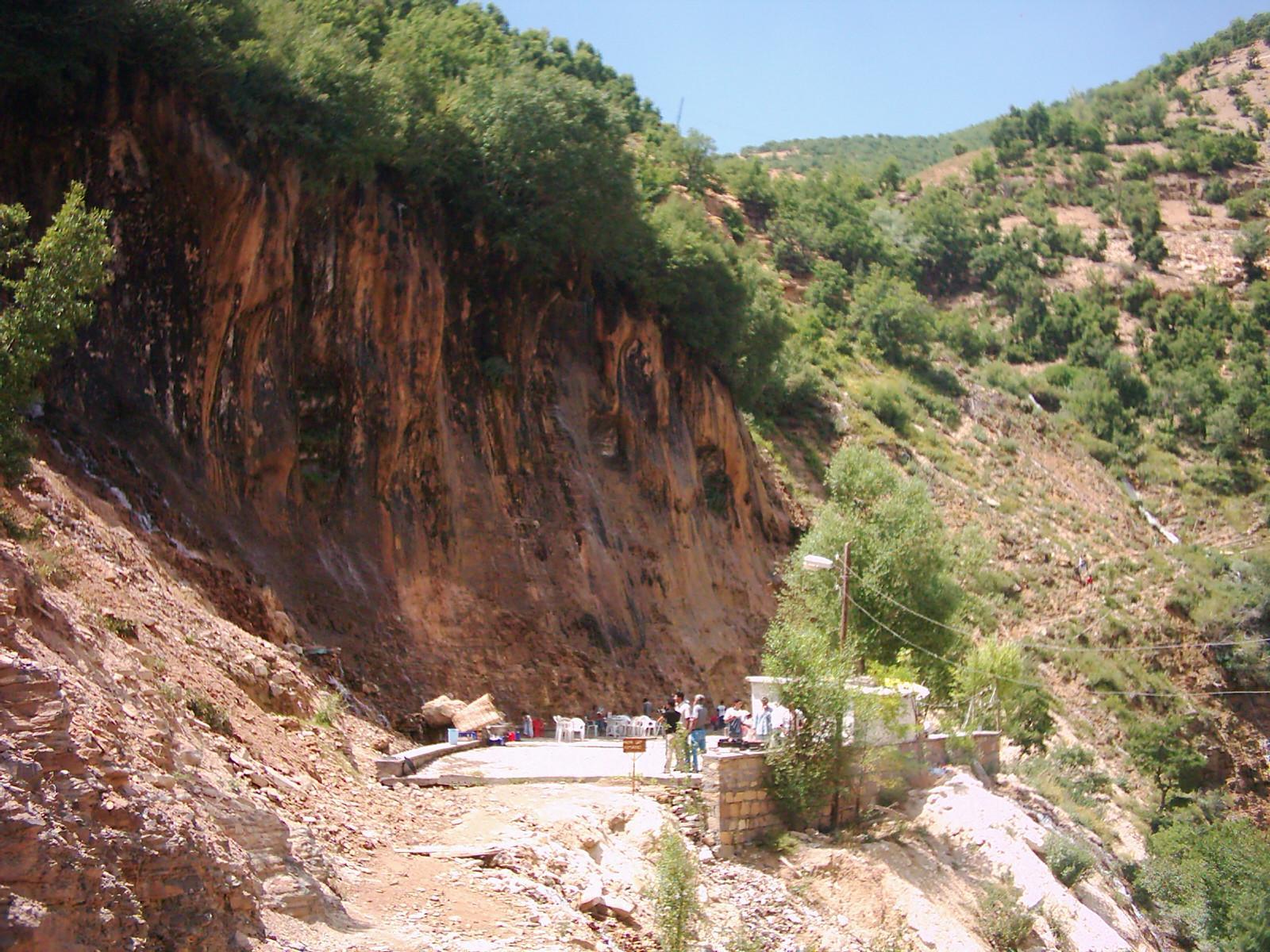 Nazımiye'nin Gizli Cenneti: Dereova Şelalesi : Ahalim